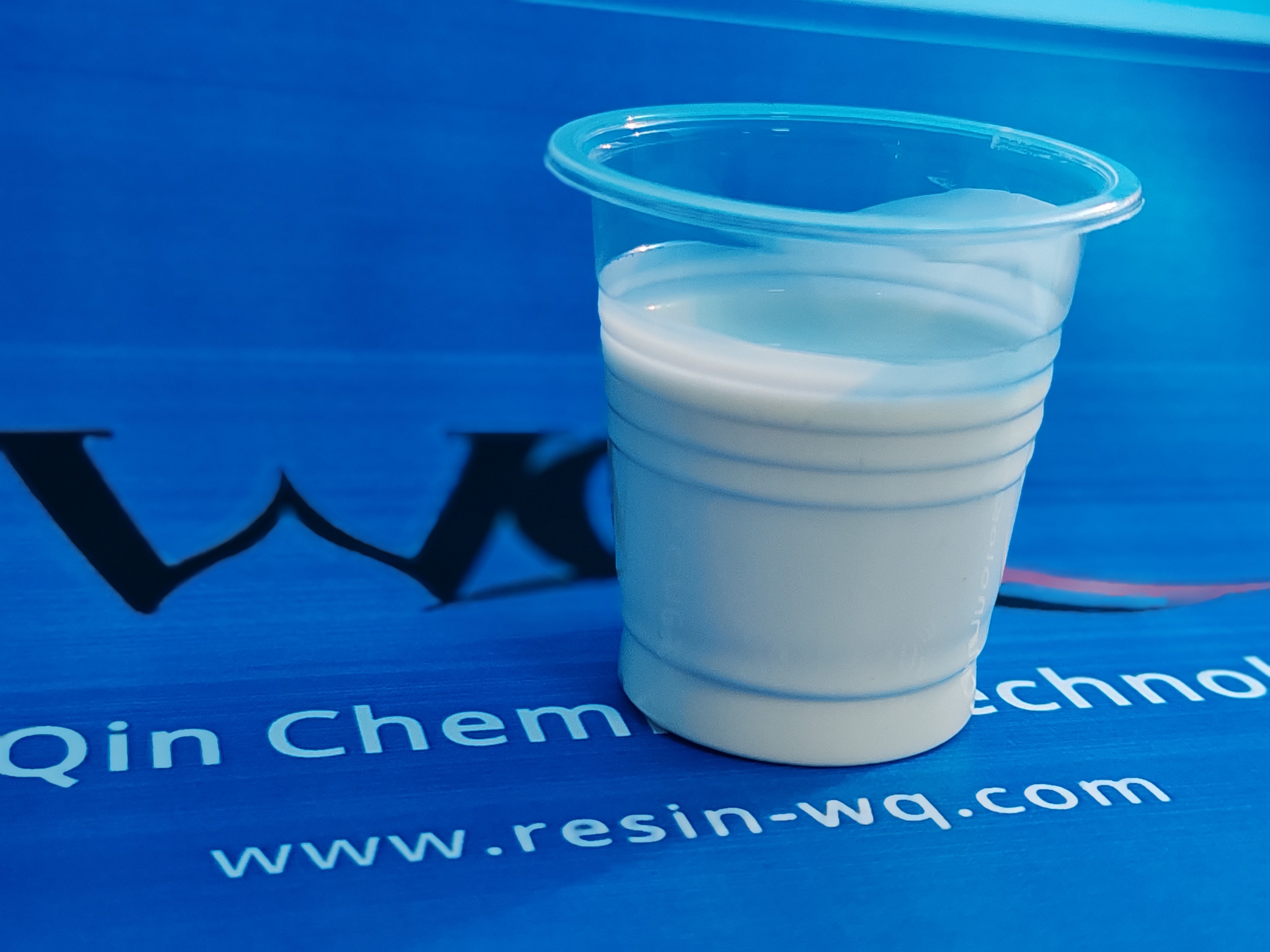 Single-Component High Molecular Weight Epoxy Resin Emulsion For Metal ...